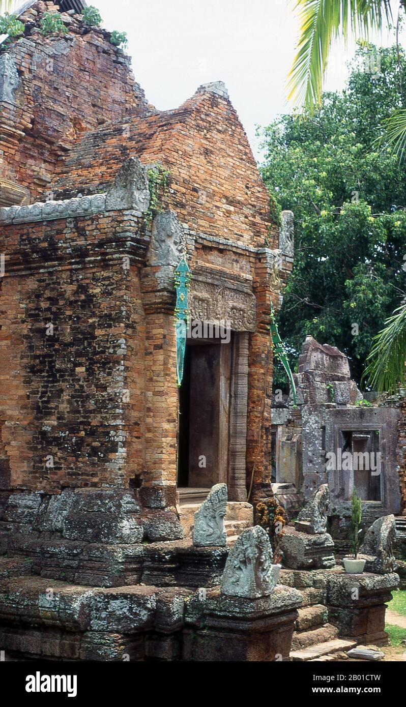 Cambodia: Phnom Chisor temple, Takeo Province. The temple at Phnom ...