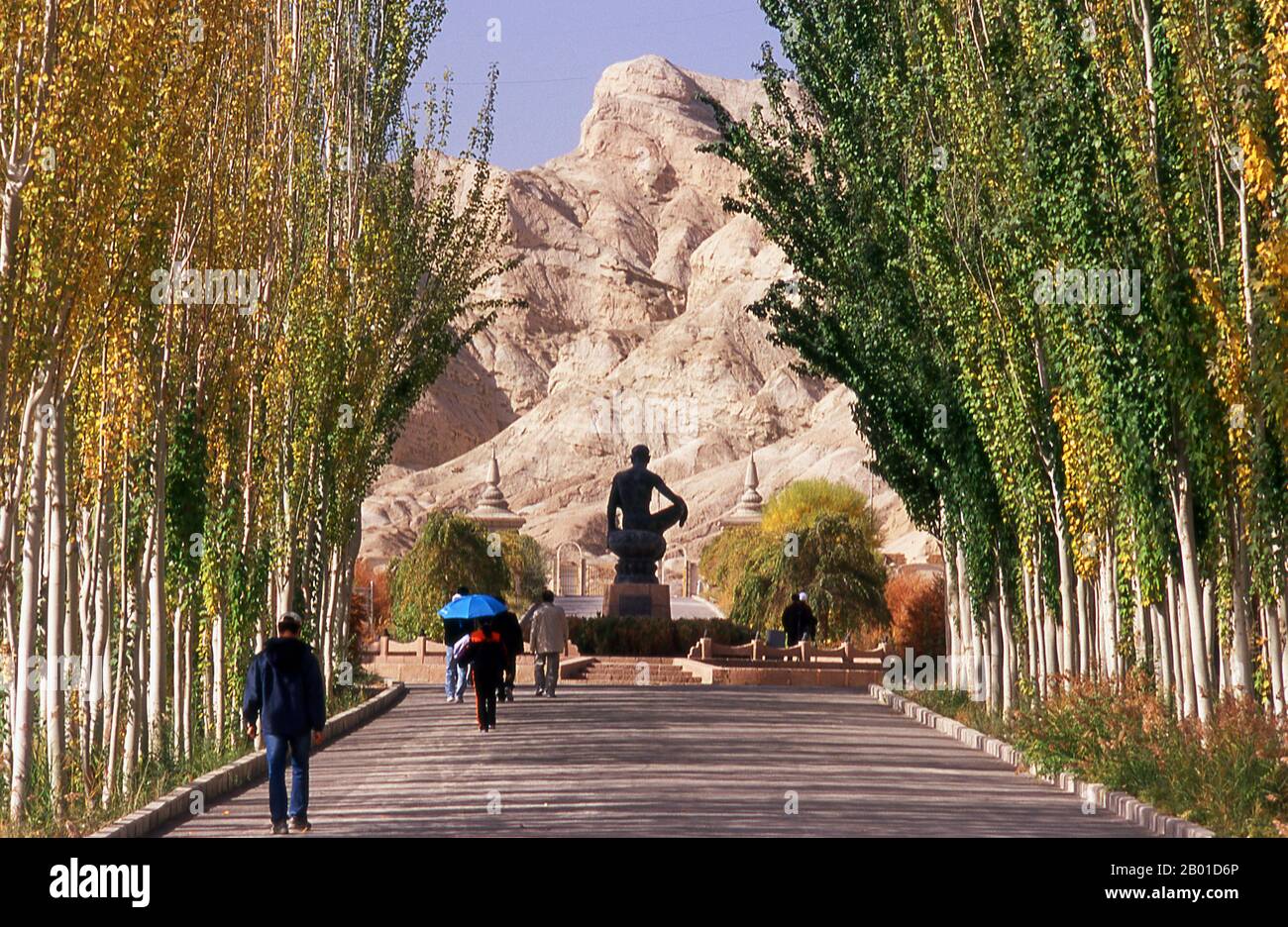 China: A statue of the Kuchean Buddhist monk Kumarajiva near the Kizil ...