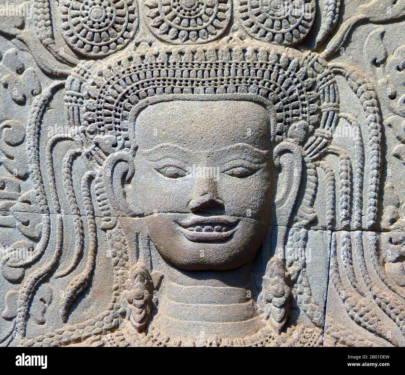 Smiling apsara with teeth hi-res stock photography and images - Alamy