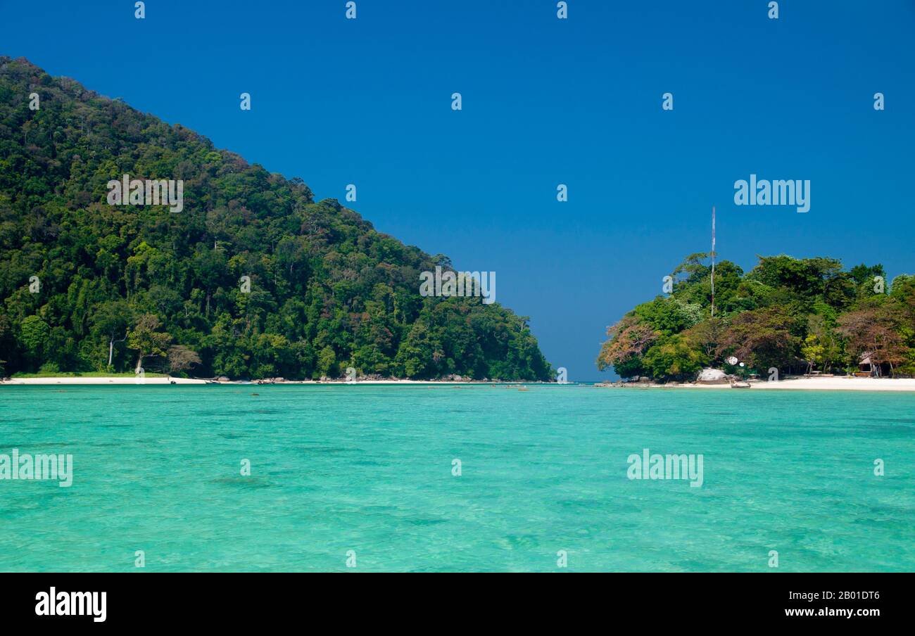Five islands hi-res stock photography and images - Alamy