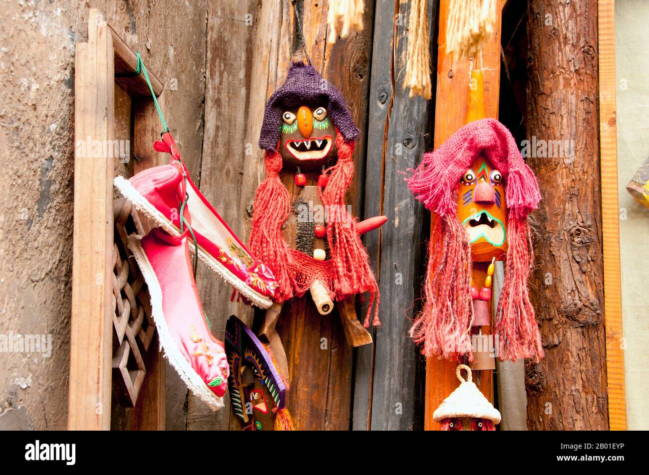 Puppets decorative hi-res stock photography and images - Alamy