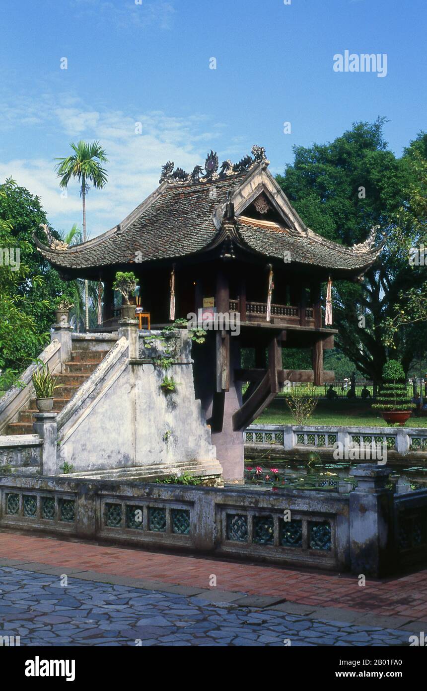Vietnam: Chua Mot Cot or One Pillar Pagoda, Dien Huu Temple, Hanoi ...