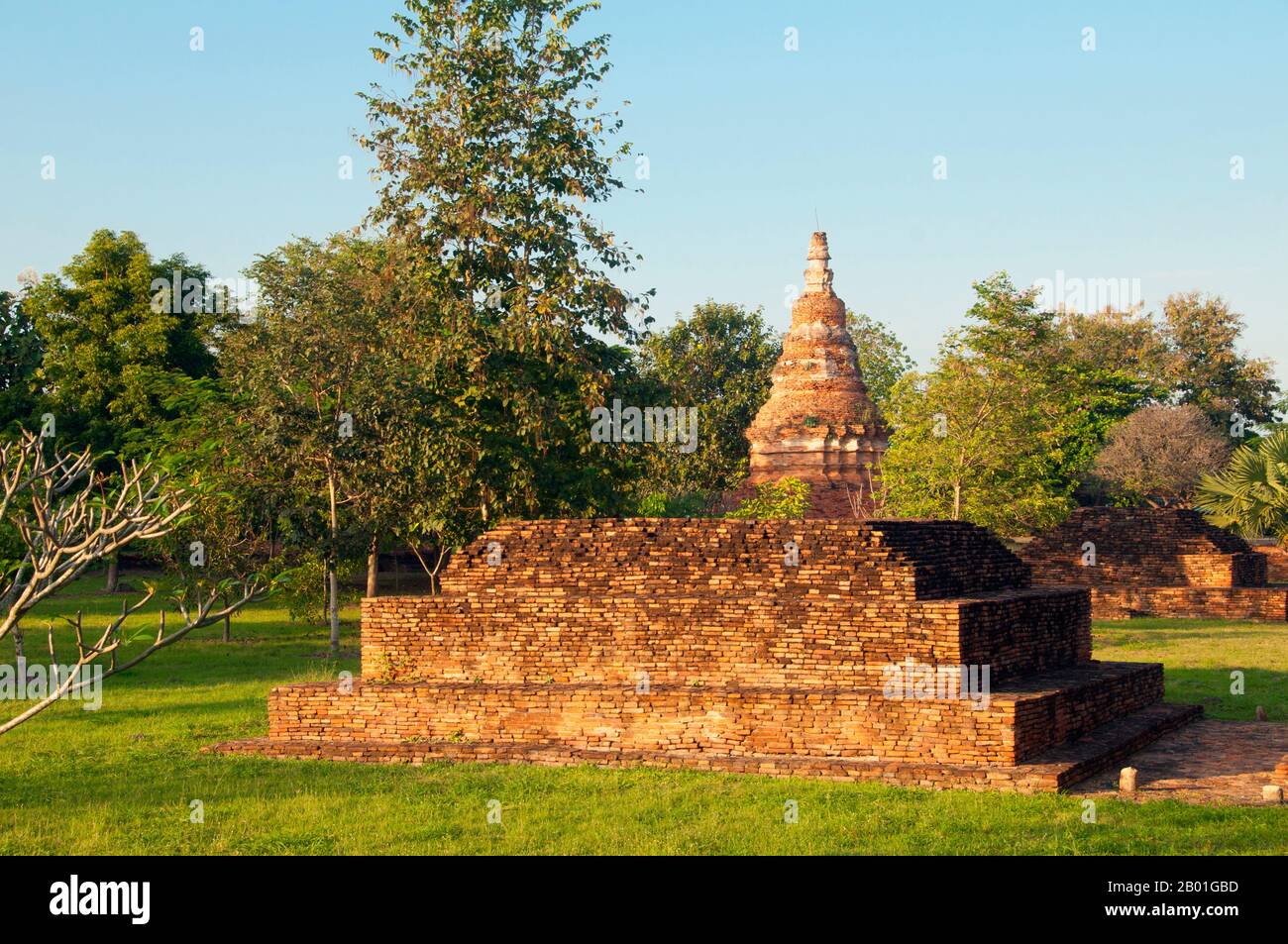 Thailand: Wat Klang Muang, Wiang Tha Kan, Chiang Mai Province. Wiang ...