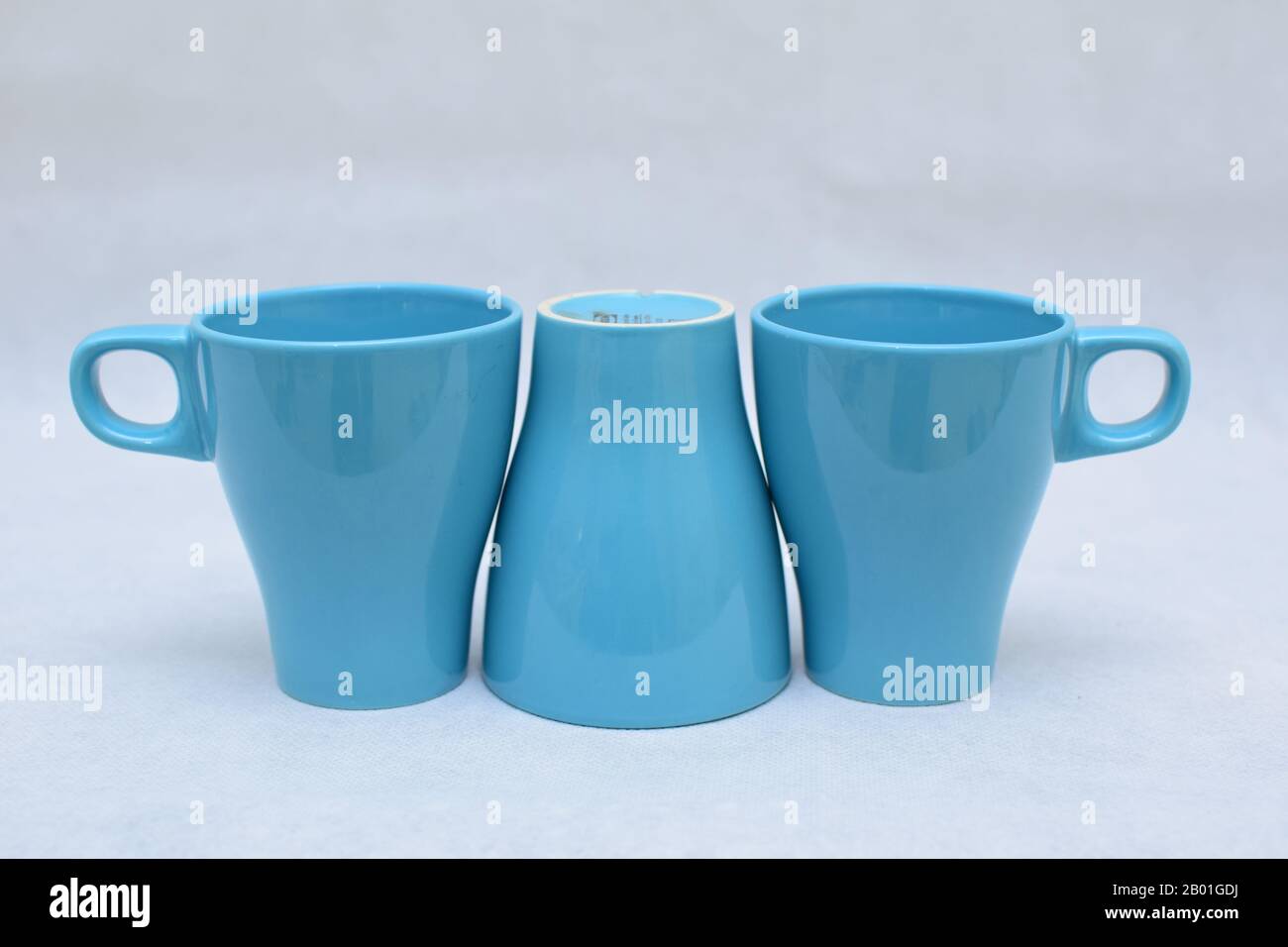 Mockup set of colorful Tea or coffee ceramic mug. template for branding ...