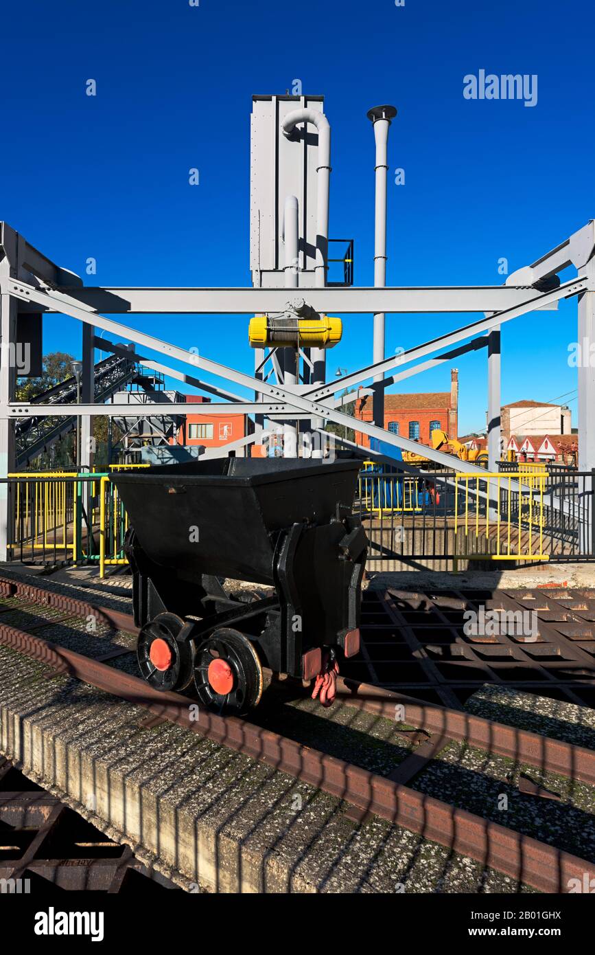 Almadén village hi-res stock photography and images - Alamy