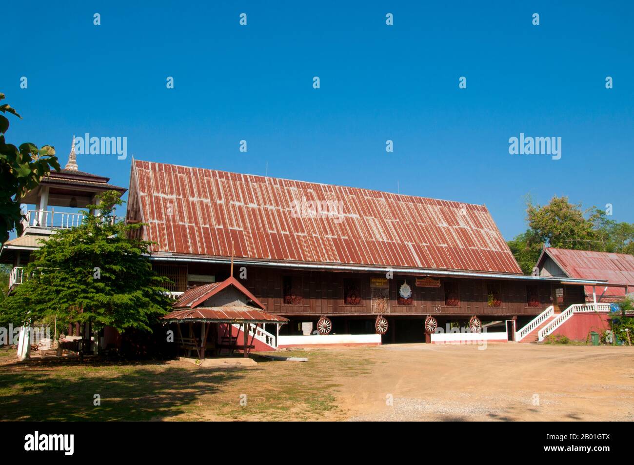Thailand: An old wooden sala on stilts in the temple grounds at Wat Non ...