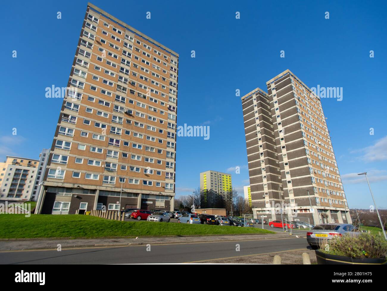 Leeds skyscraper hi-res stock photography and images - Alamy