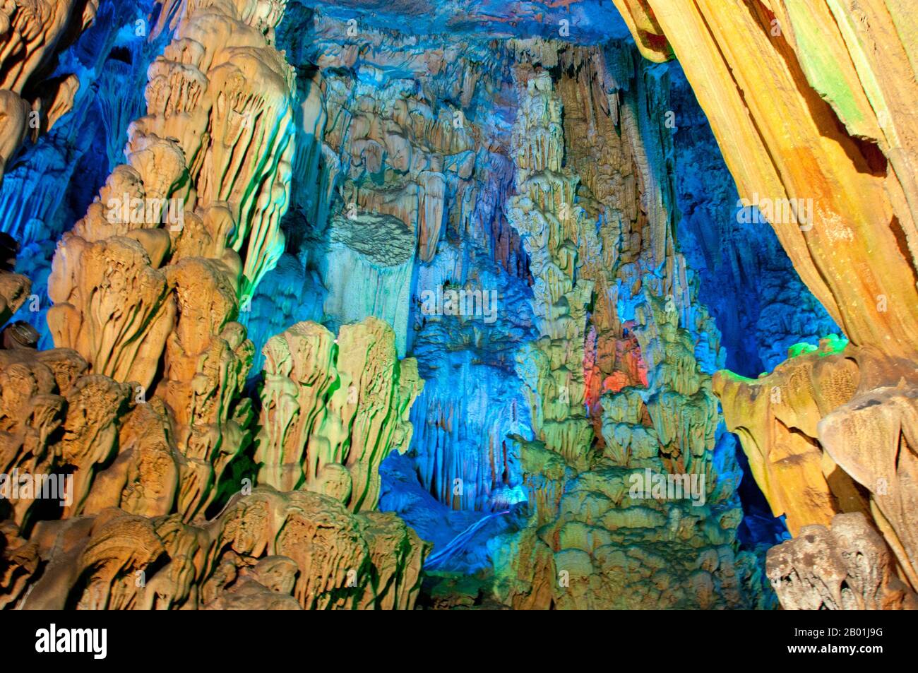 Chinese poets in nature hi-res stock photography and images - Alamy