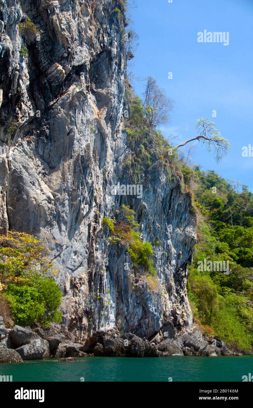 Koh mook emerald cave thailand hi-res stock photography and images - Alamy