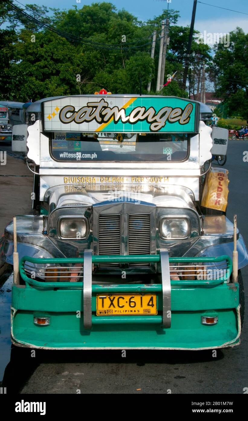 Philippines: Jeepney, Anda Circle, Bonifacio Drive, near Intramuros ...
