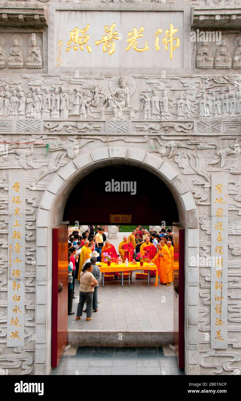 Obeying the sign hi-res stock photography and images - Alamy