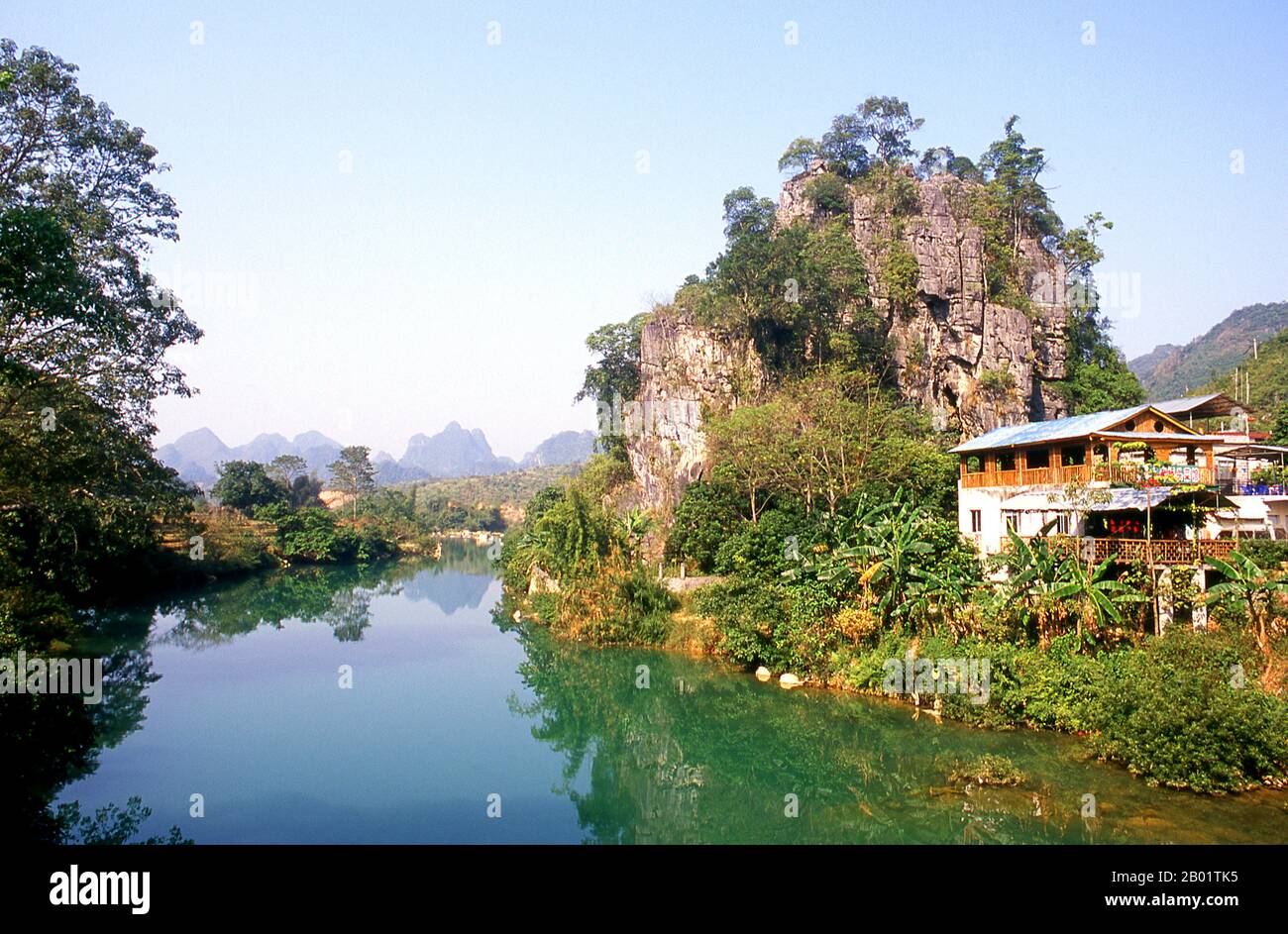 China: Limestone crags near Daxin (towards the border with Vietnam ...