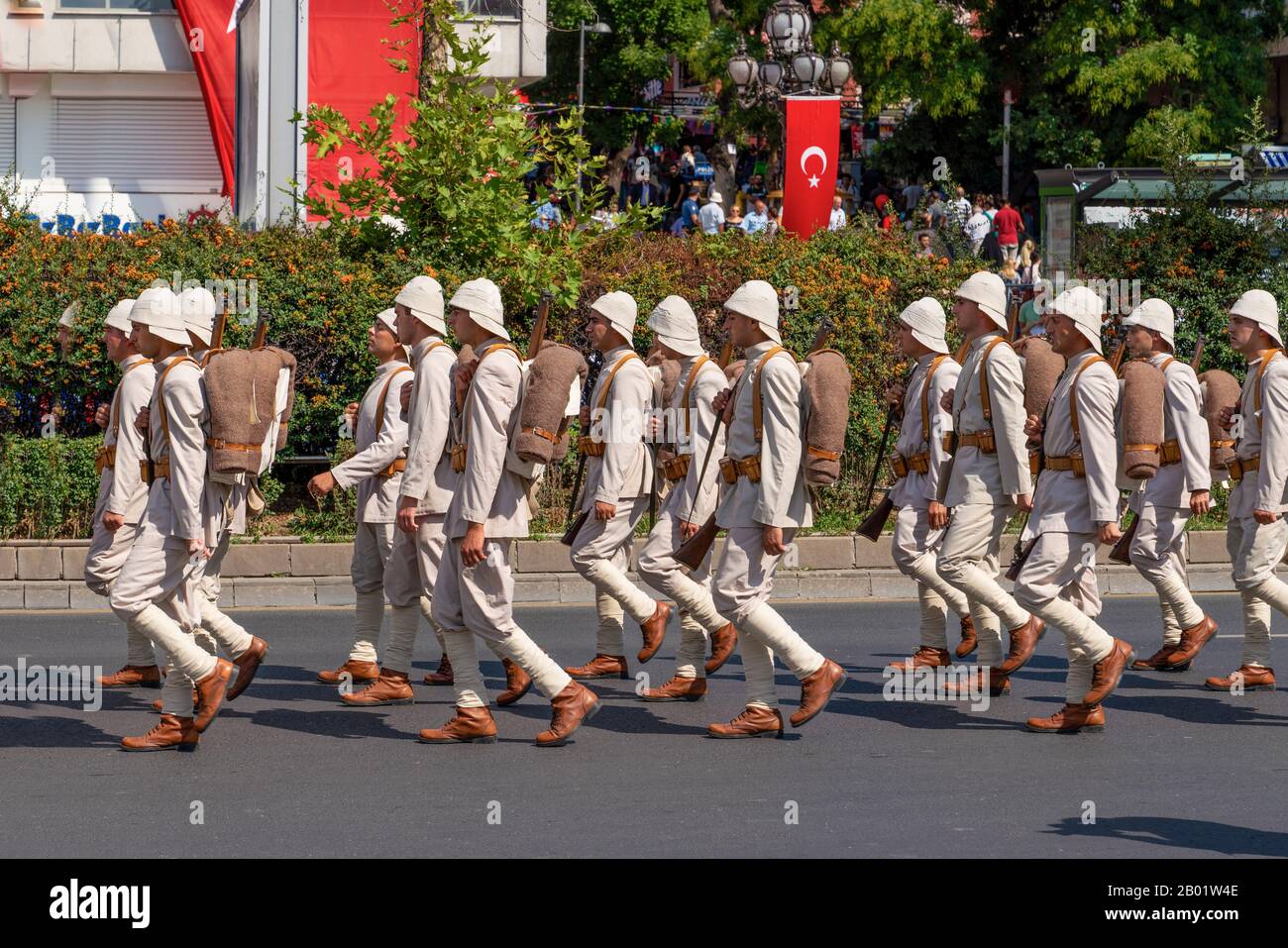 Uniforms of the ottoman turkish army hi-res stock photography and ...
