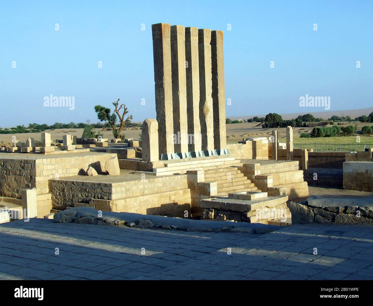 Yemen: The Temple of Awwam (Mahram Bilqis) dedicated to the Moon God ...