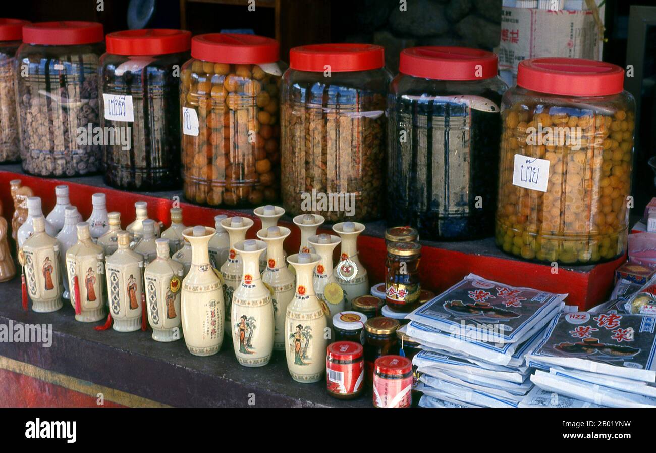 Chinese mule hi-res stock photography and images - Alamy