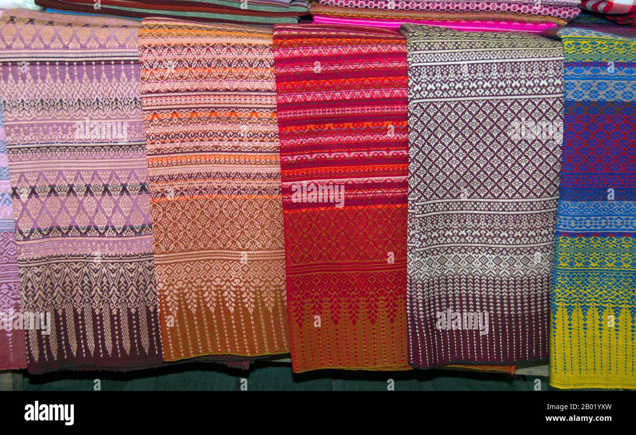 Thailand: Pha Mai Yok Dok silk fabrics for sale within the market on ...