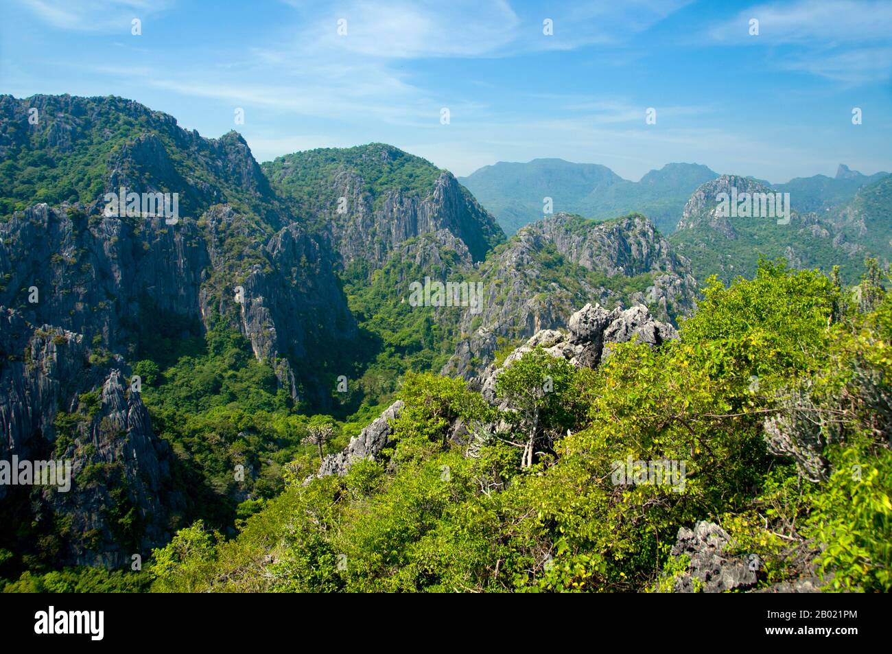 Thailand: View from the Khao Daeng viewpoint, Khao Sam Roi Yot National ...