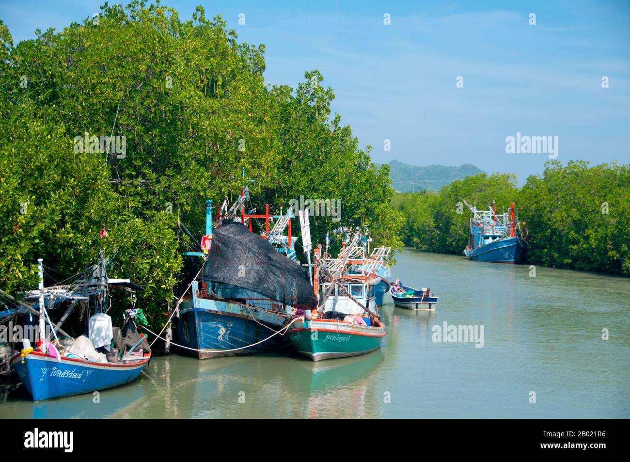100 square kilometers hi-res stock photography and images - Alamy