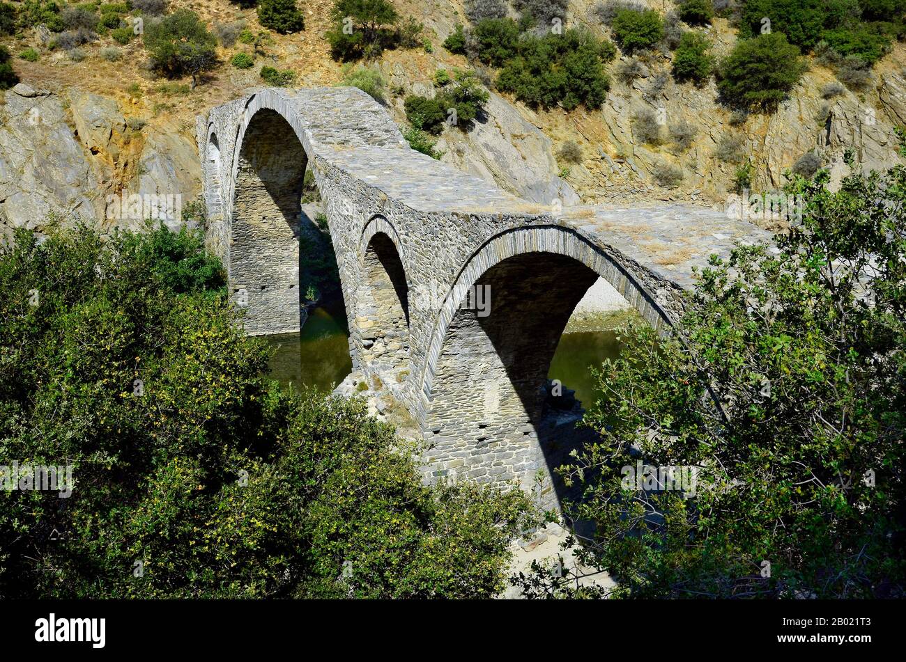 Greece, ancient byzantine arch bridge over river Kompsatos Stock Photo ...