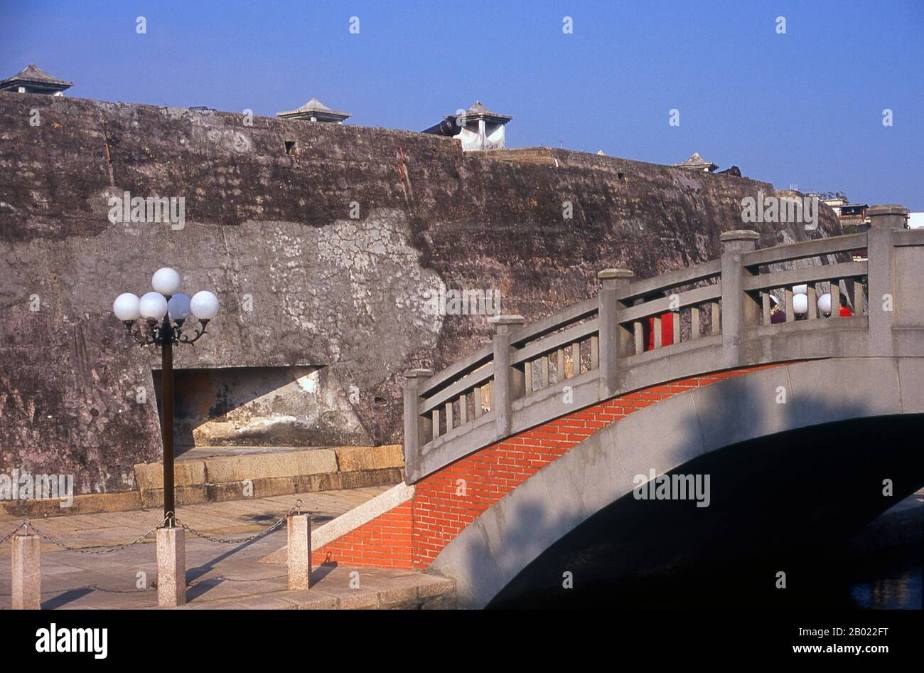 China: The moated fortifications at Stone Fort Park (Shipaotai ...