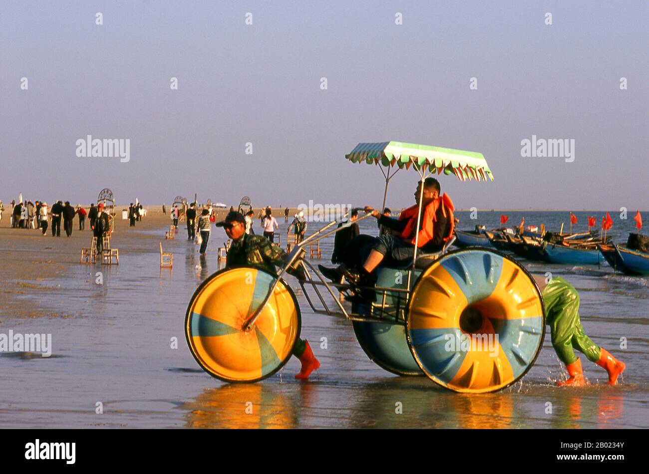Pakhoi hi-res stock photography and images - Alamy