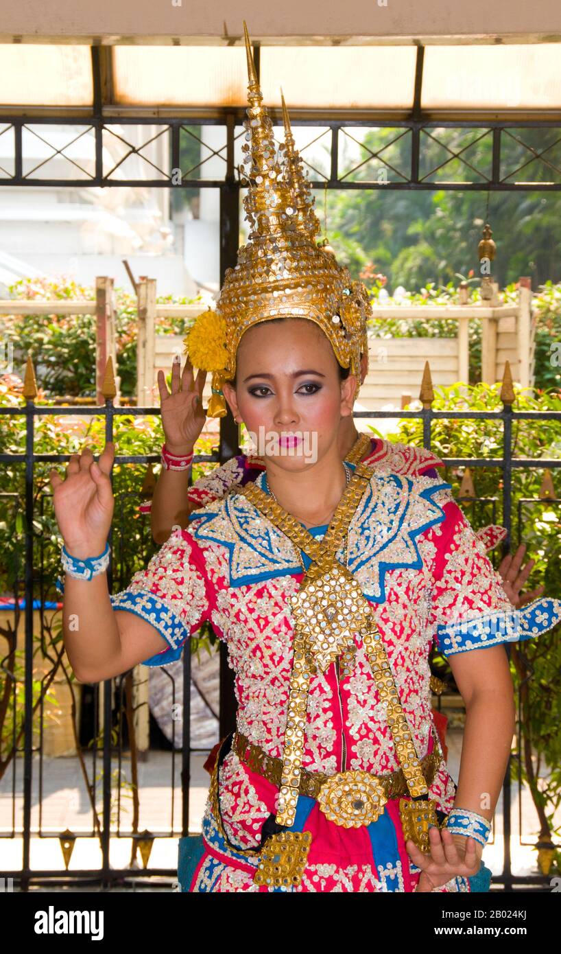 Four headed hi-res stock photography and images - Alamy