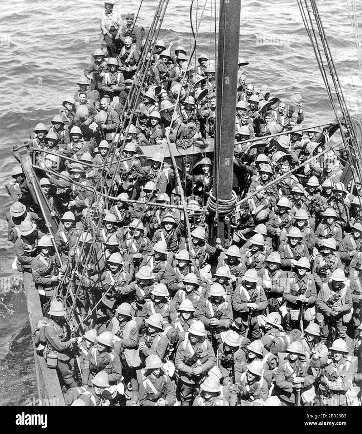 Turkey/Gallipoli Campaign: A boat load of Lancashire Fusiliers of the ...