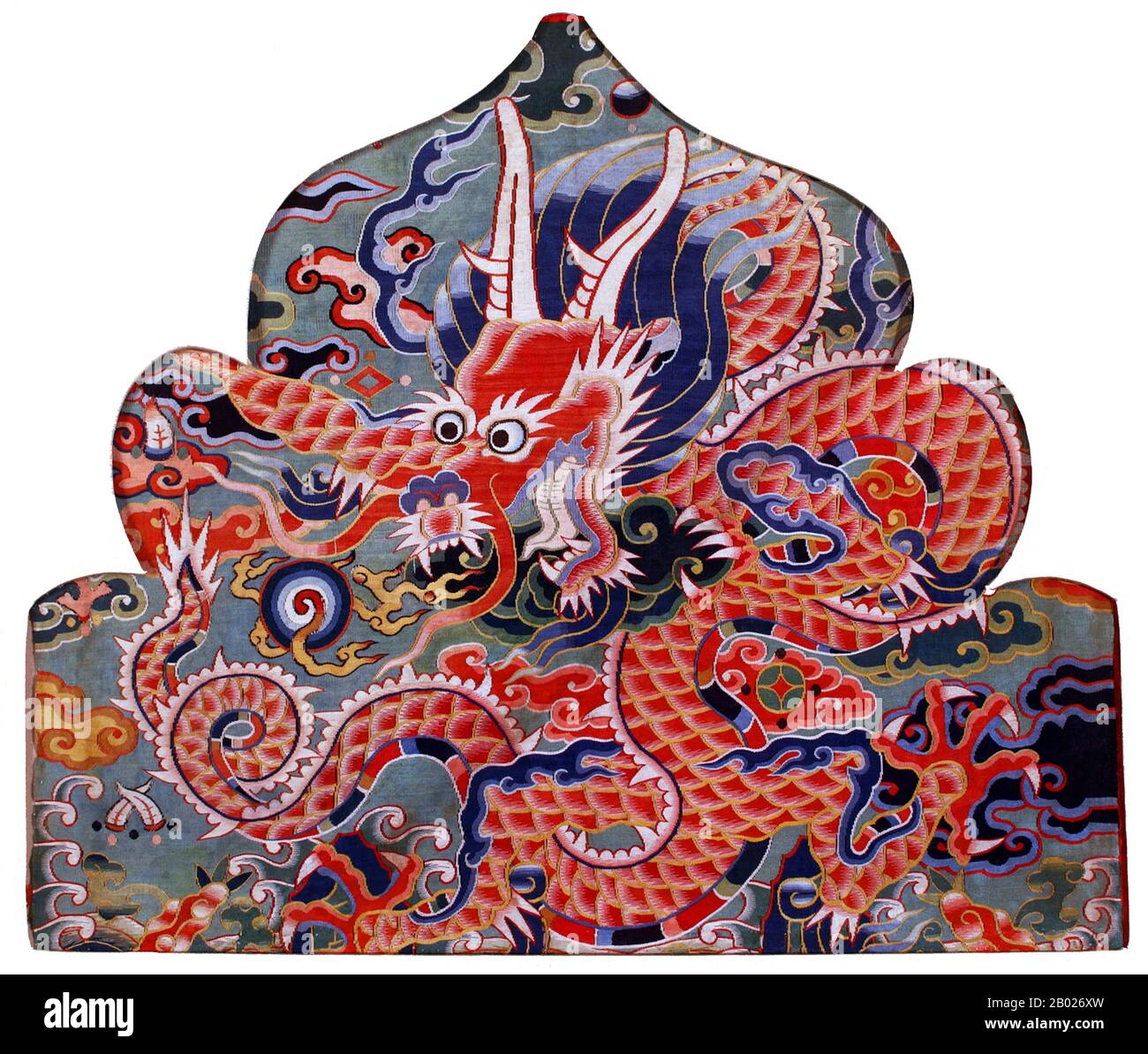 China: Dragon as a badge of rank. Dragon insignia roundel, silk and ...