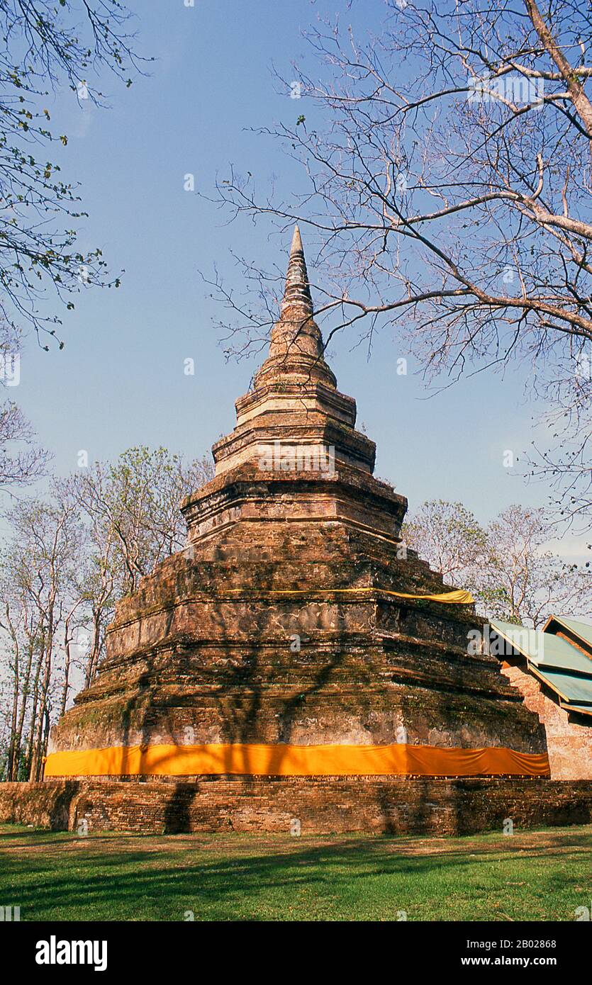 Thailand: The octagonal chedi at 14th century Wat Chedi Luang, Chiang ...