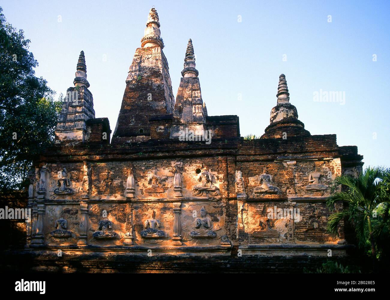 Thailand: Stucco thewada (angels) adorn the Maha Chedi (Great Chedi ...