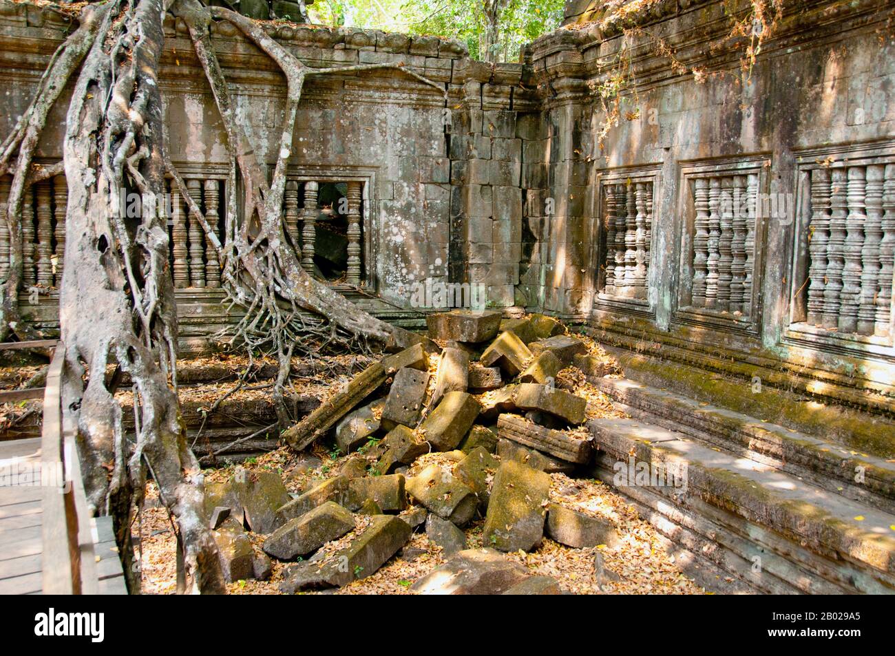 Cambodia: The ruins of Beng Mealea (12th century Khmer temple), 40 km ...