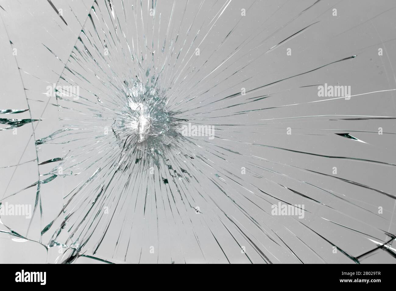 Crack window hi-res stock photography and images - Alamy