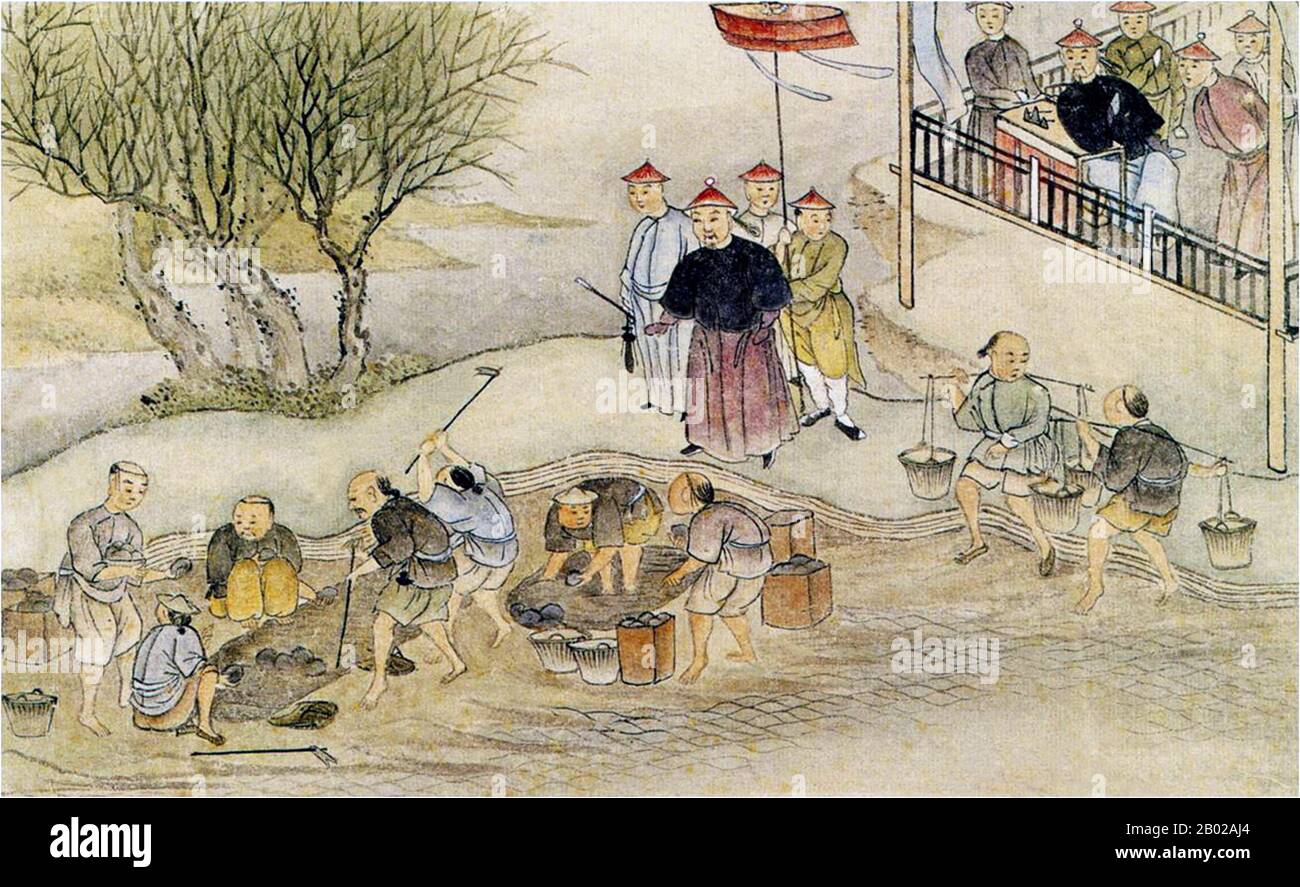 China: Commissioner Lin Zexu (1785-1850) overseeing the destruction of ...