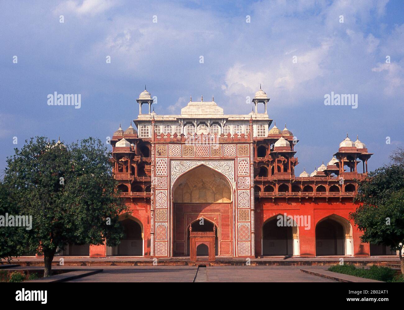 Akbar and an important mughal architectural masterpiece it was hi-res ...