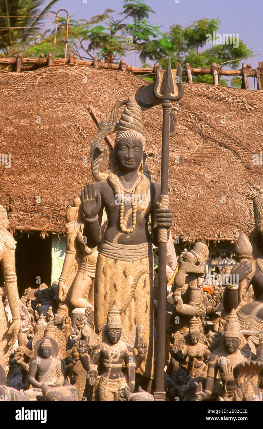 Dakshinchitra is an extended village between Chennai and Mahabalipuram ...
