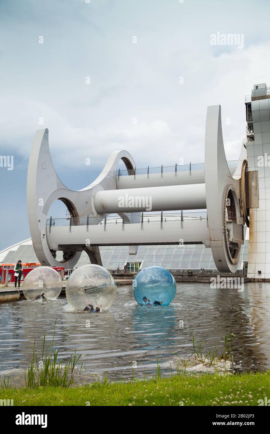 Falkirk wheel scotland hi-res stock photography and images - Alamy