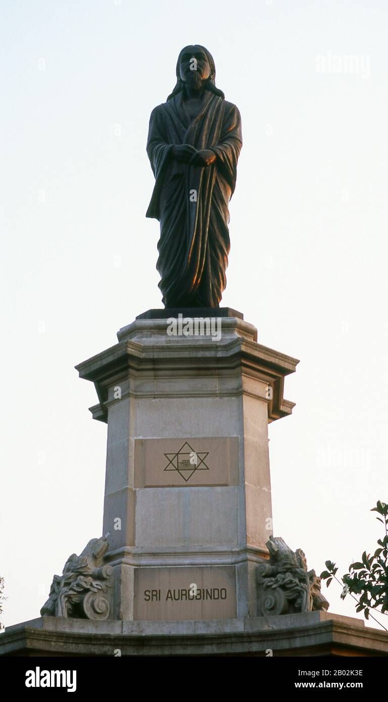 Sri aurobindo hi-res stock photography and images - Alamy