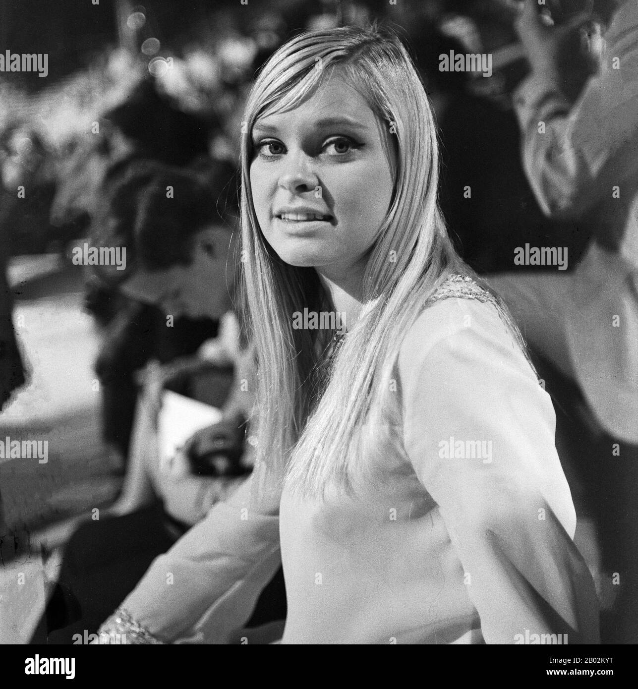 Nina Lizell, schwedische Schlagersängerin, in Deutschland um 1967 ...