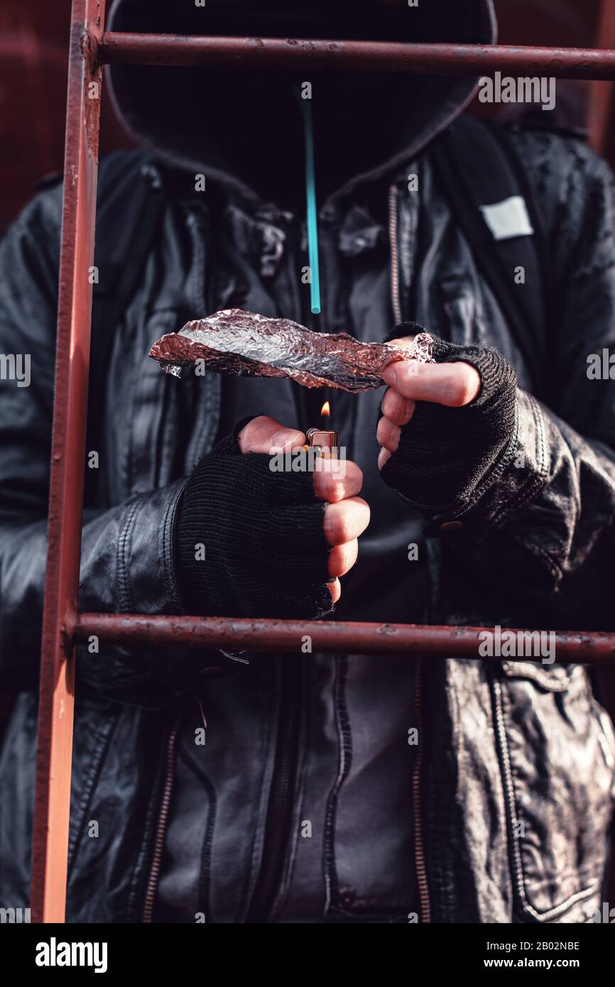 Chasing the dragon hi-res stock photography and images - Alamy