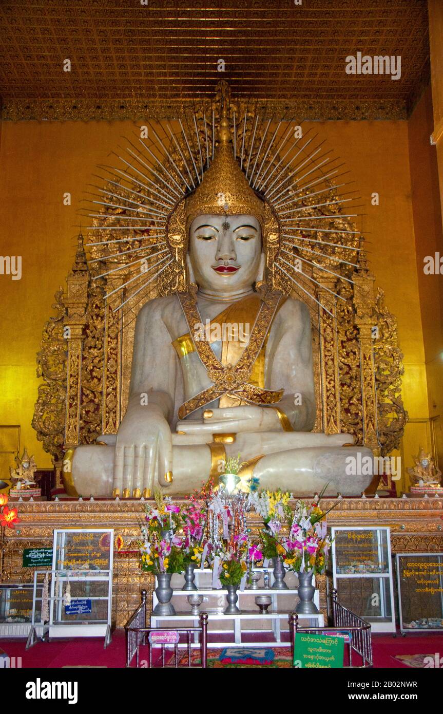 The Kyauktawgyi Temple was built during the reign of King Mindon Min (b ...