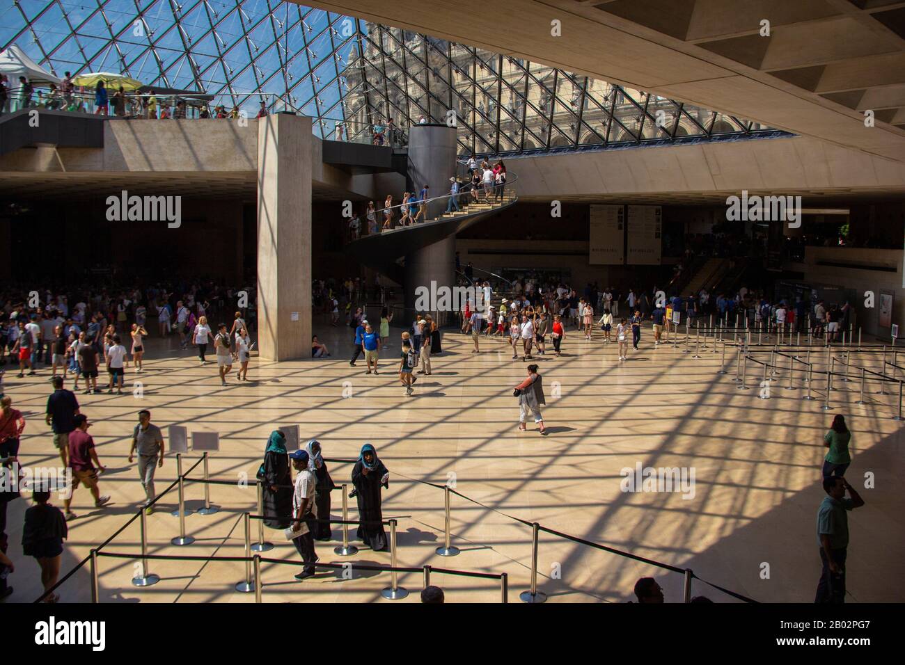 Louvre museum staircase hi-res stock photography and images - Alamy