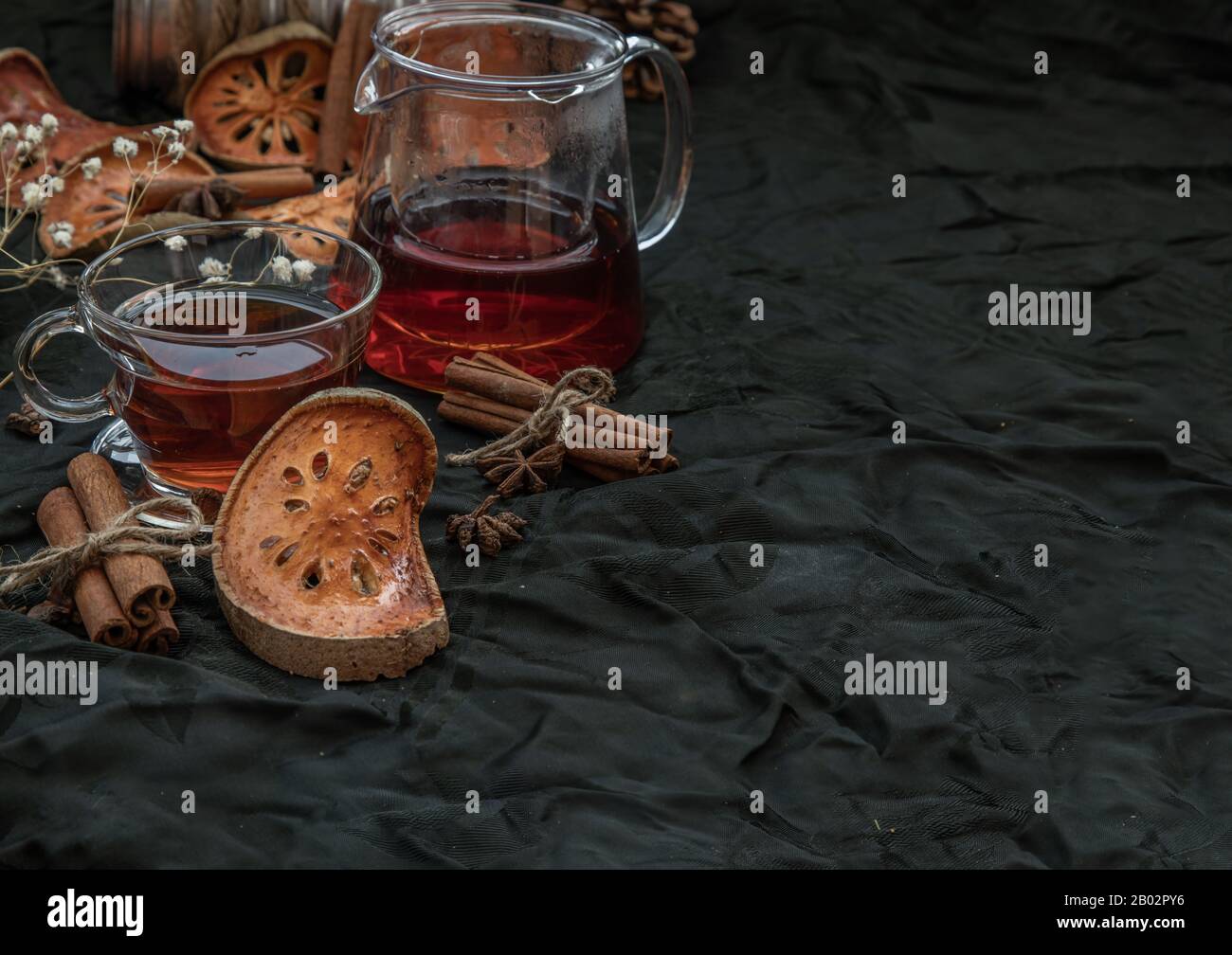 Hot bael fruit tea with bark of bael fruit. The properties of hot bael ...