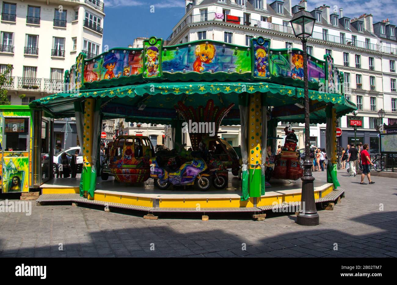 Le Marais carousel, Paris Stock Photo - Alamy