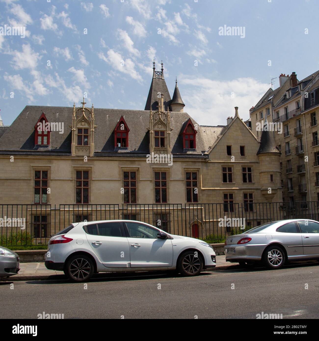 School elementary france hi-res stock photography and images - Alamy