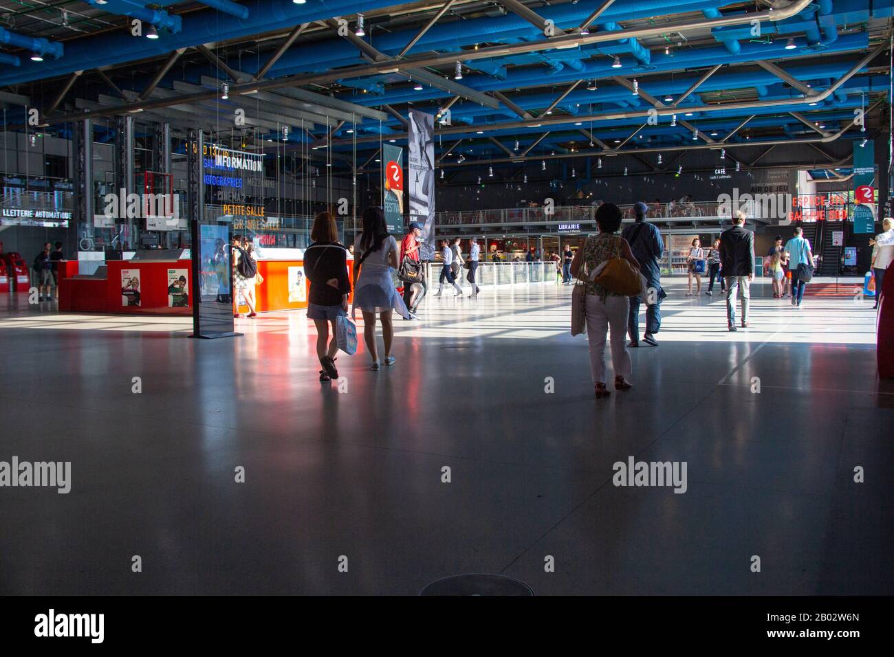 Paris centre pompidou interior hi-res stock photography and images - Alamy