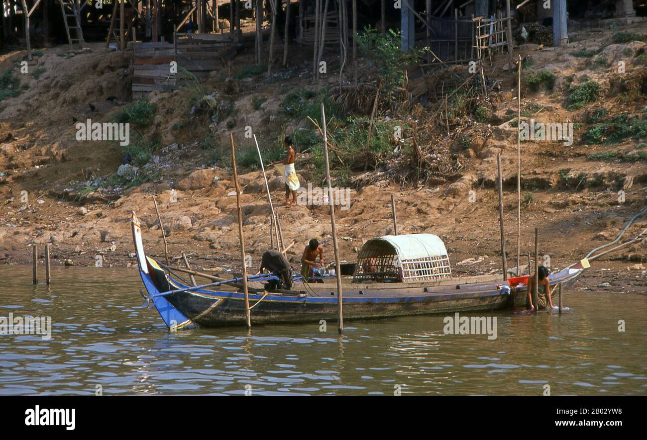 The Cham people are remnants of the Kingdom of Champa (7th to 15th ...