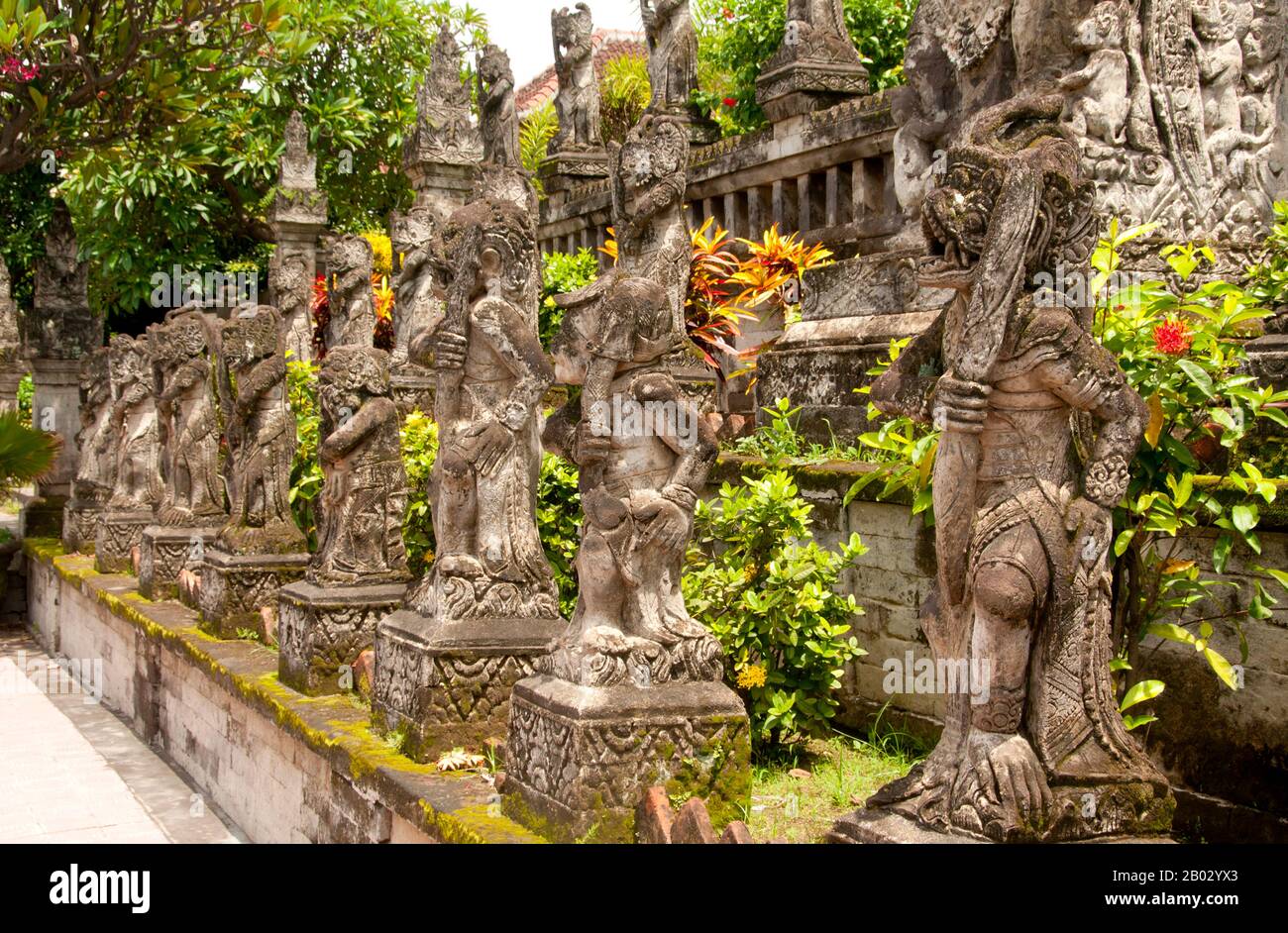 Pura Meduwe Karang is a Hindu temple at Kubutambahan approximately 12 ...