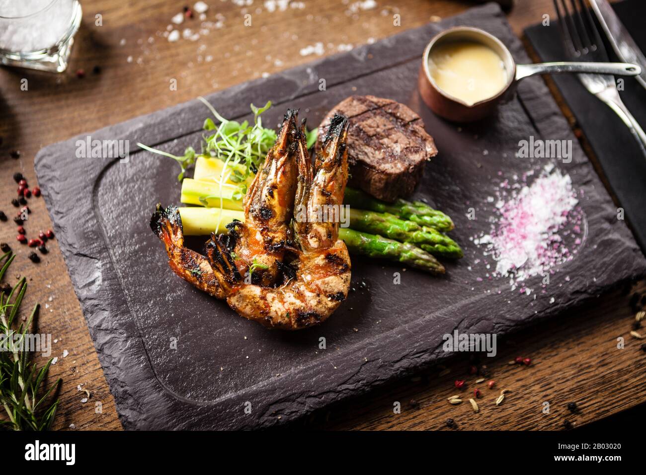 White fish tasting menu hi-res stock photography and images - Alamy