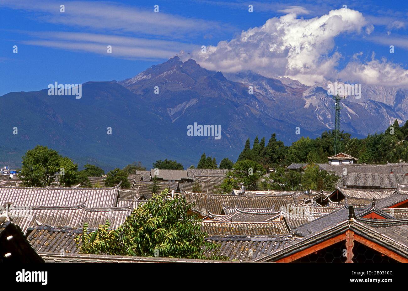 Nakhi architecture hi-res stock photography and images - Alamy