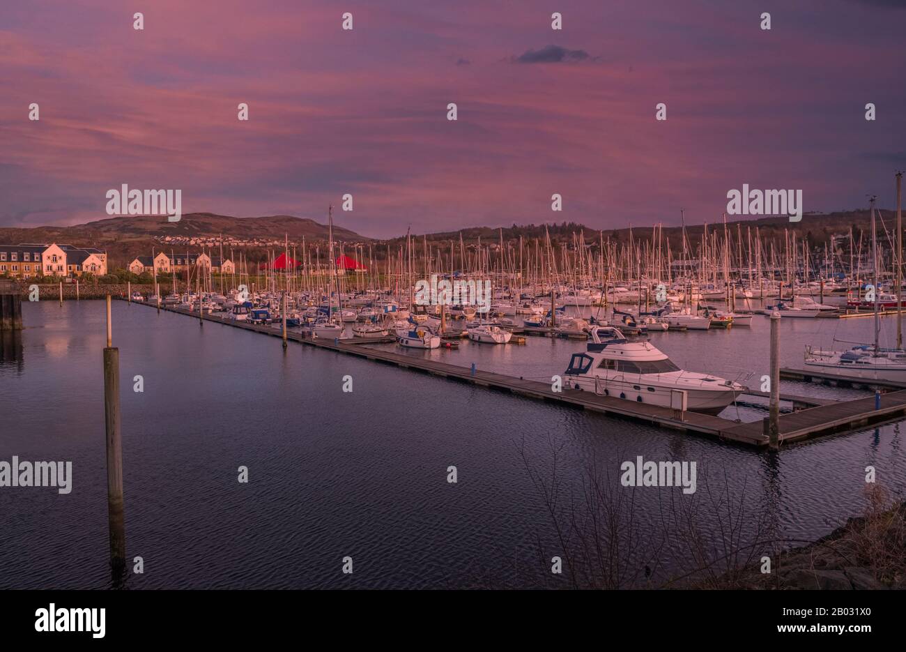 Inverkip marina boats yachts hi-res stock photography and images - Alamy